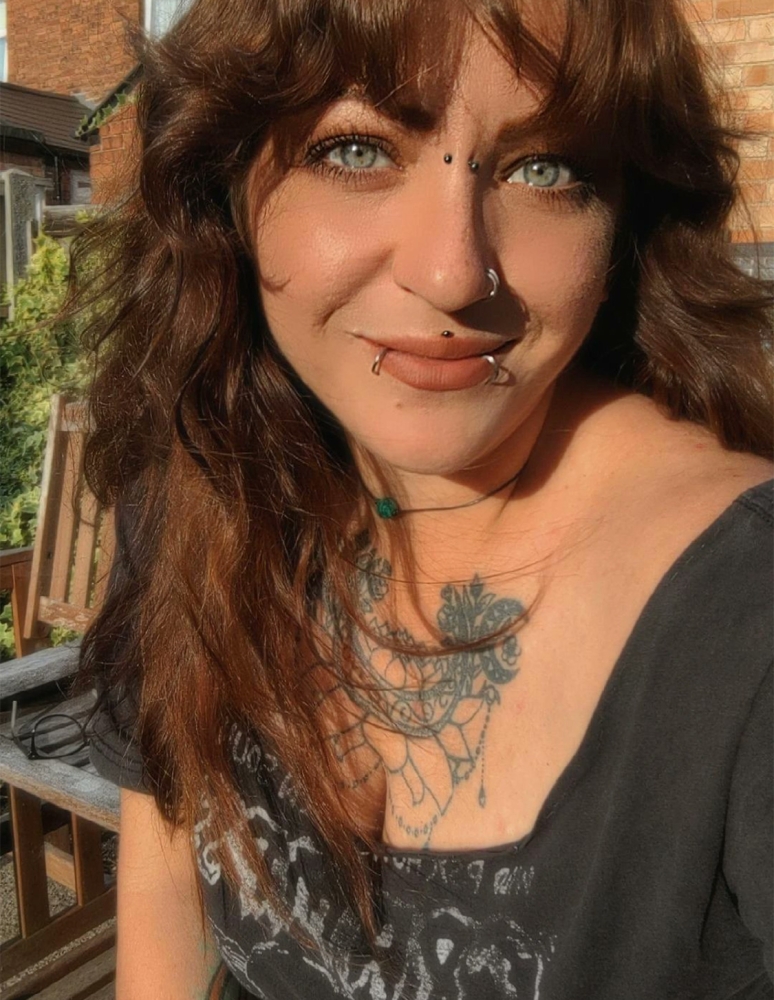 Pixie Nixx - Gothic Foot Models